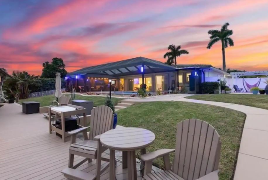 Tropical Dream Escape - Southwest Florida Property Pros